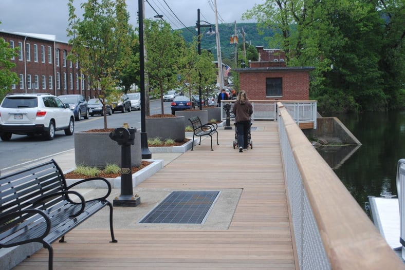 How Does Ipe Wood Weather? A Look at Ipe Decking 5 Years Later